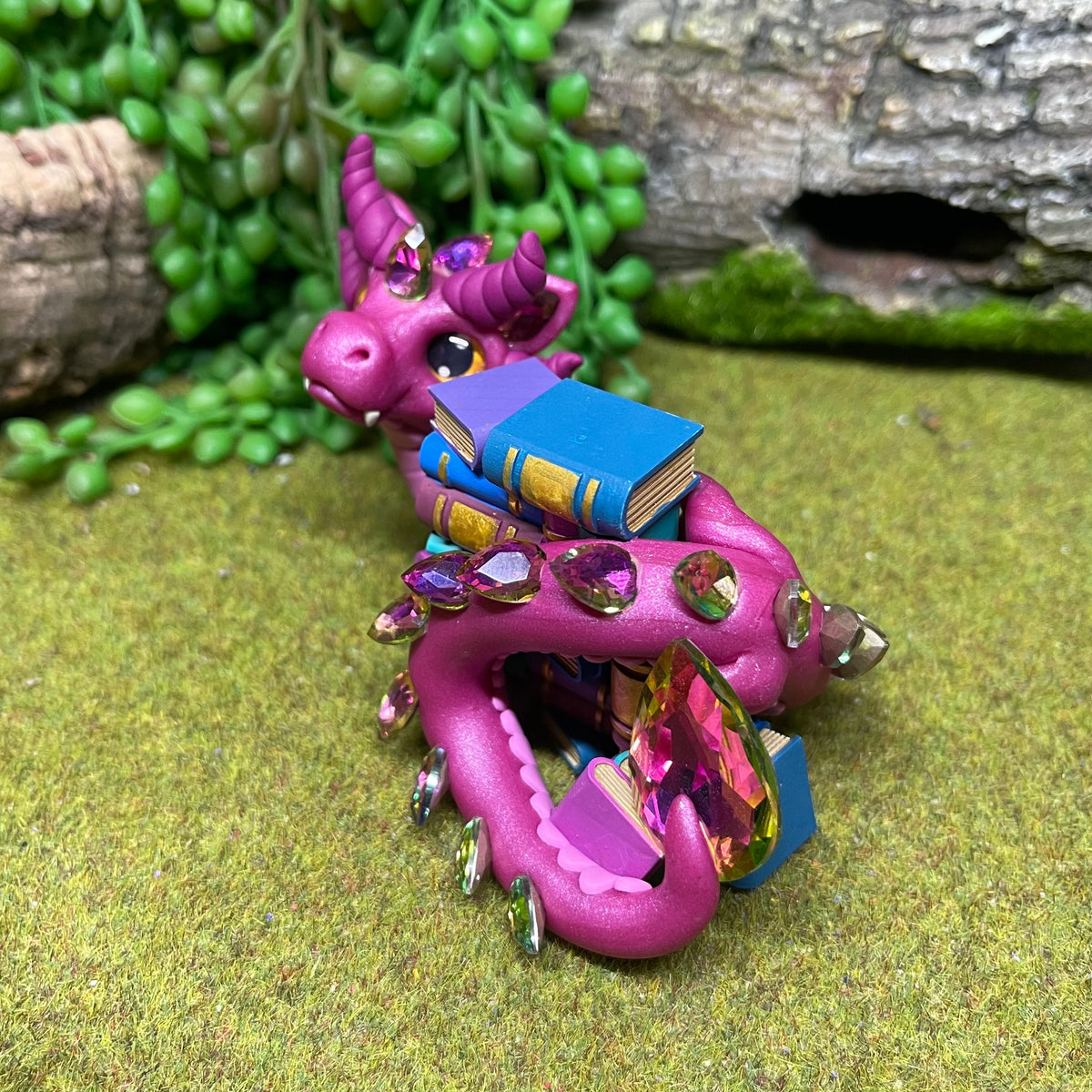 Crystal Book Wyrm – Prismatic Brush